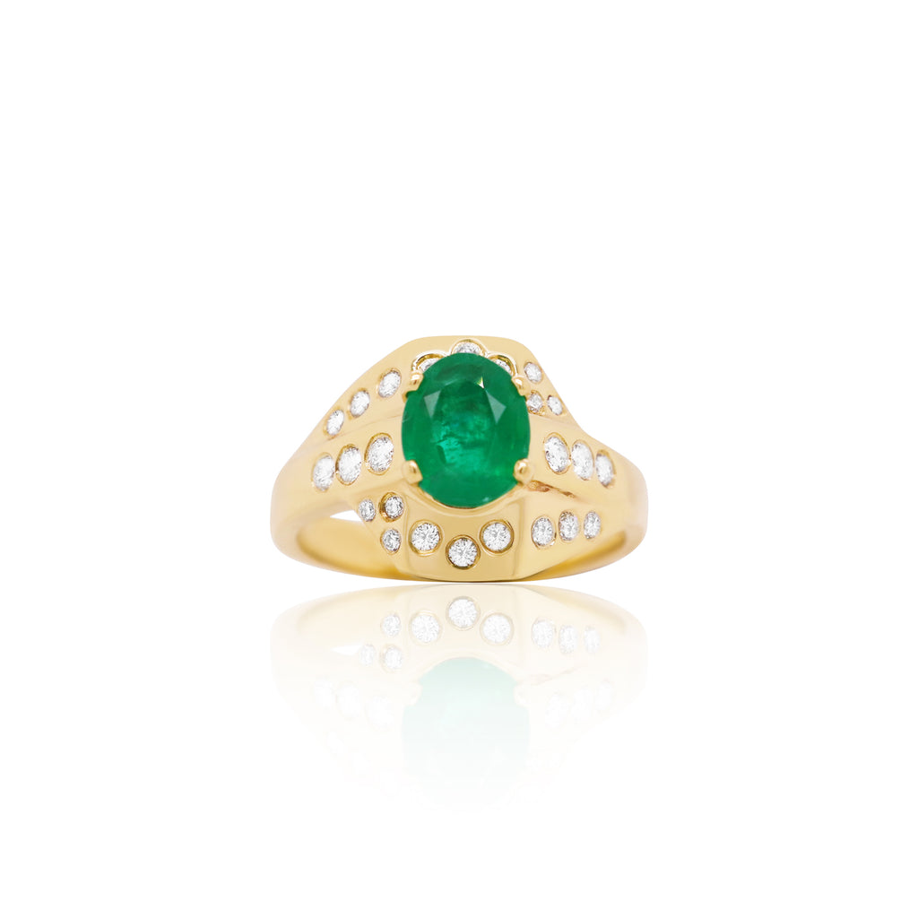 Oval Shape Emerald Fancy Set Ring – Alberto NYC